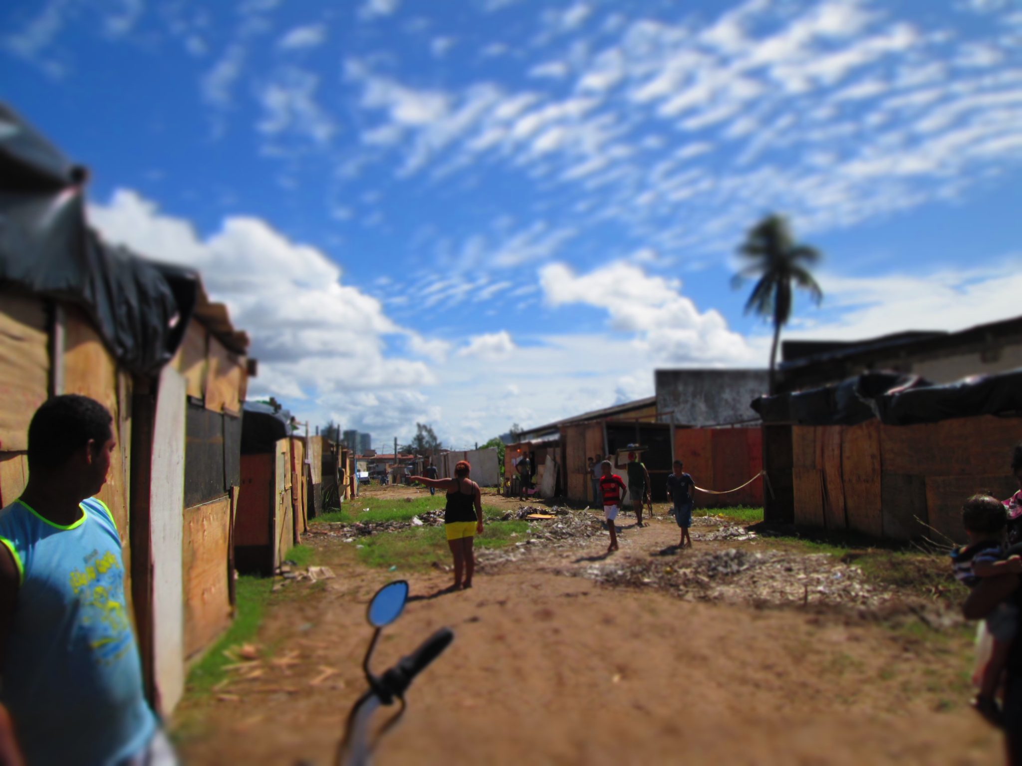 FocaalBlog: Sven da Silva: Special Zones, Slums, and High-rise ...